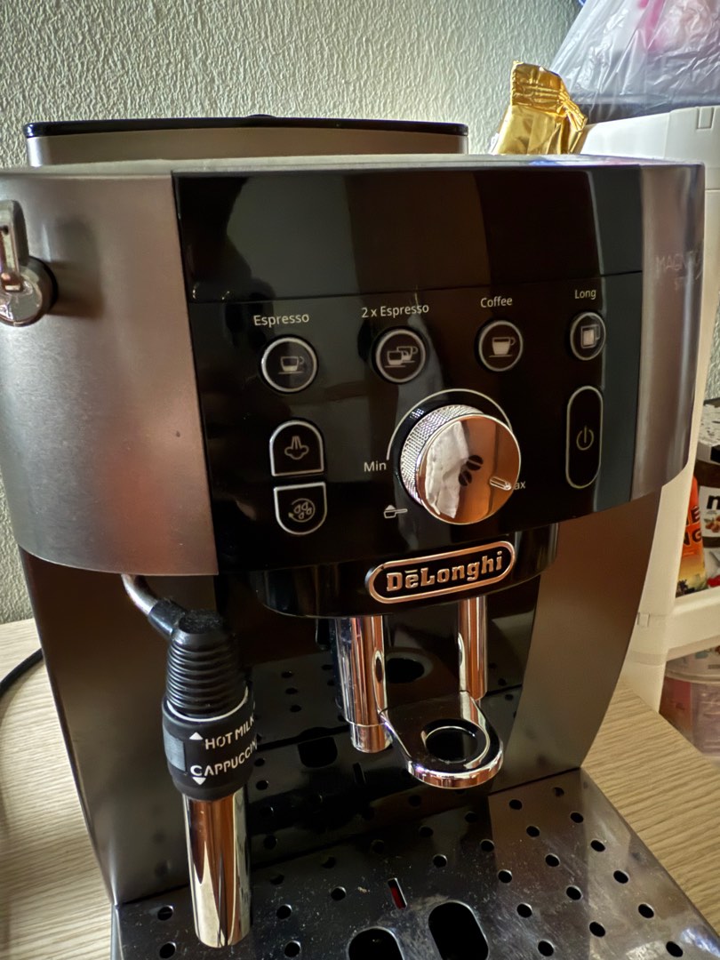Delonghi Magnifica S Smart Coffee Machine, TV & Home Appliances ...