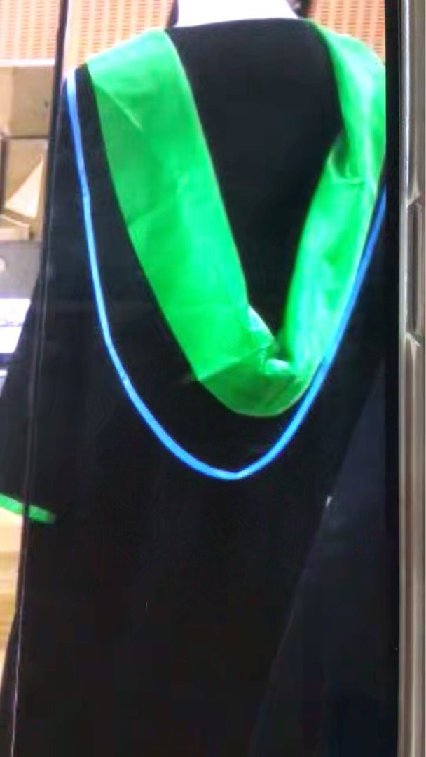 New type Graduation Gown for RP SOI for rent xl, Women's Fashion ...