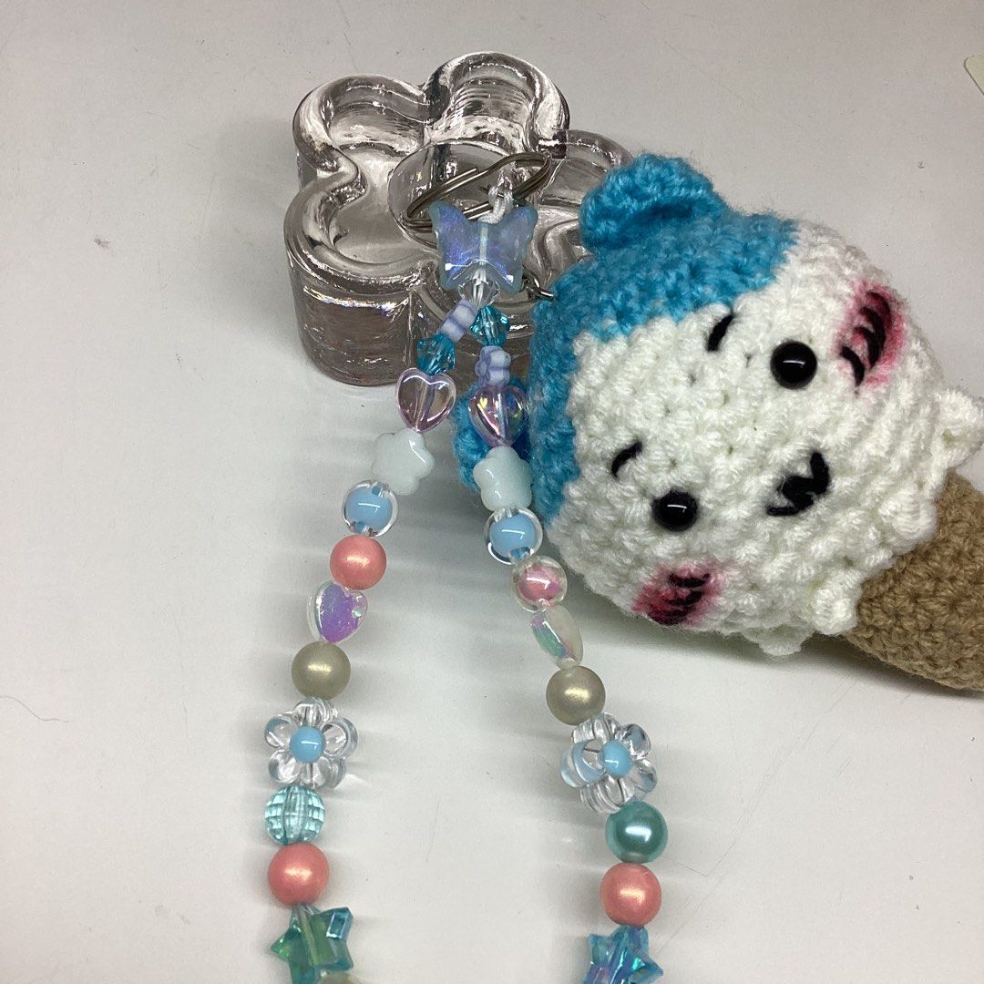 Hachiware ice cream crochet beads charm Chiikawa, Hobbies & Toys ...