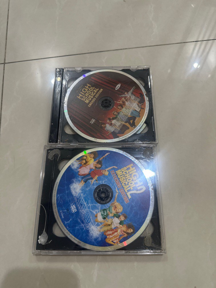 High school musical cd dvd vcd, Musik & Media, CD, DVD & Lainnya di Carousell