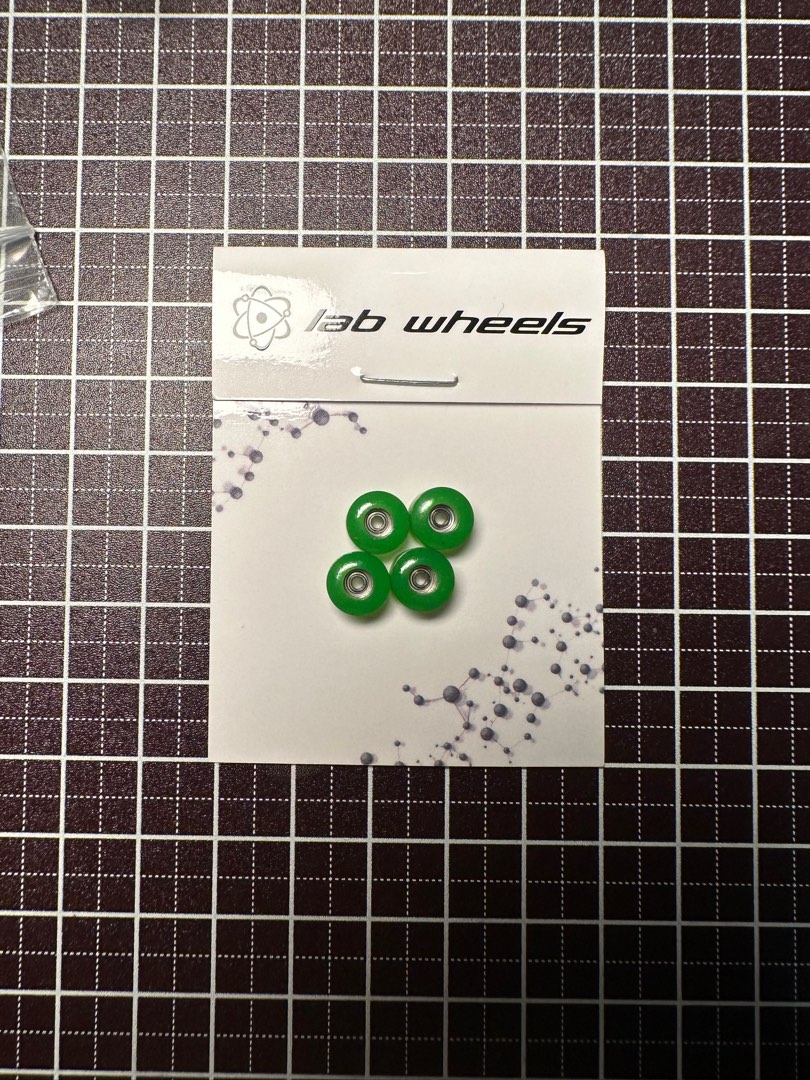 Labwheels Legacy R FINGERBOARD wheels, Hobbies & Toys, Toys & Games on ...