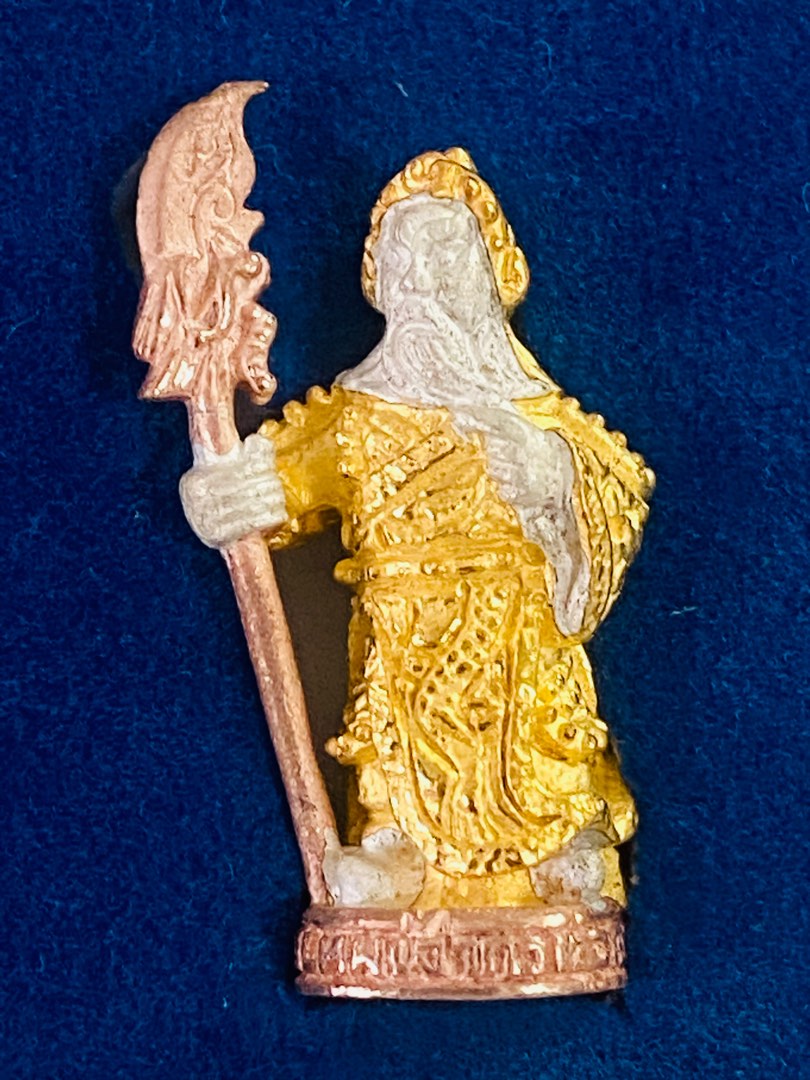 LP Koon 3K GuanGong roop Loor Wat ban rai be 2556, Hobbies & Toys ...