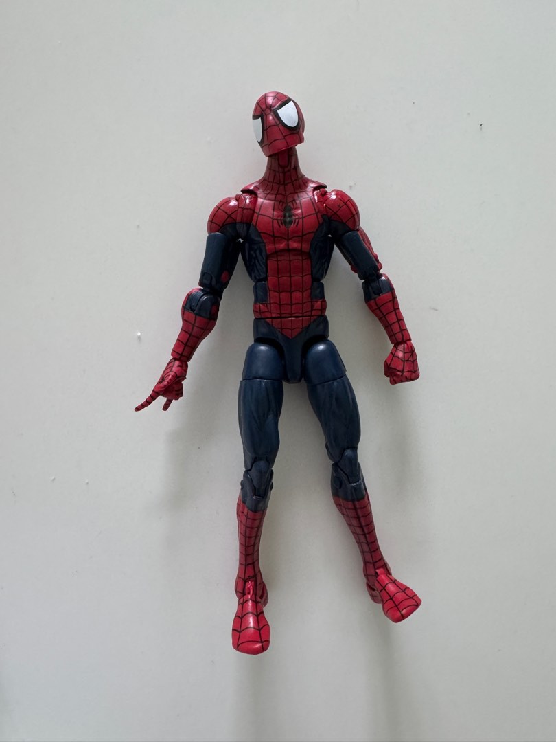 Marvel Legends Spider-Man “McFarlane” from The Raft Boxset, Hobbies ...