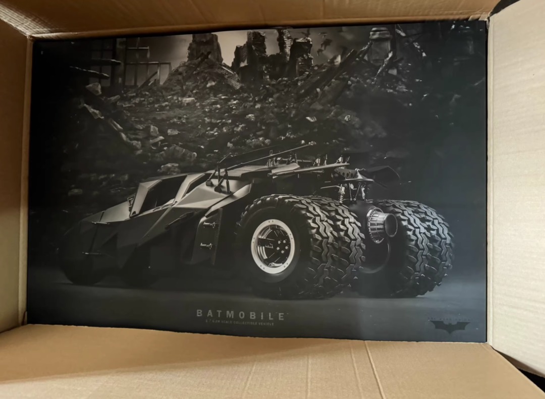 [MIB] Hot Toys 1/6 Batman Begins Batmobile MMS596, Hobbies & Toys, Toys ...