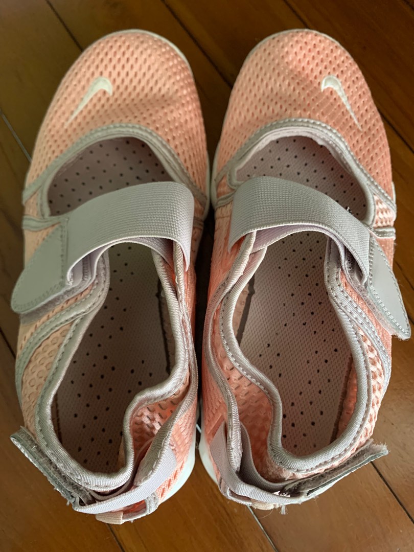 Nike air rift orange 38, Fesyen Wanita, Sepatu di Carousell