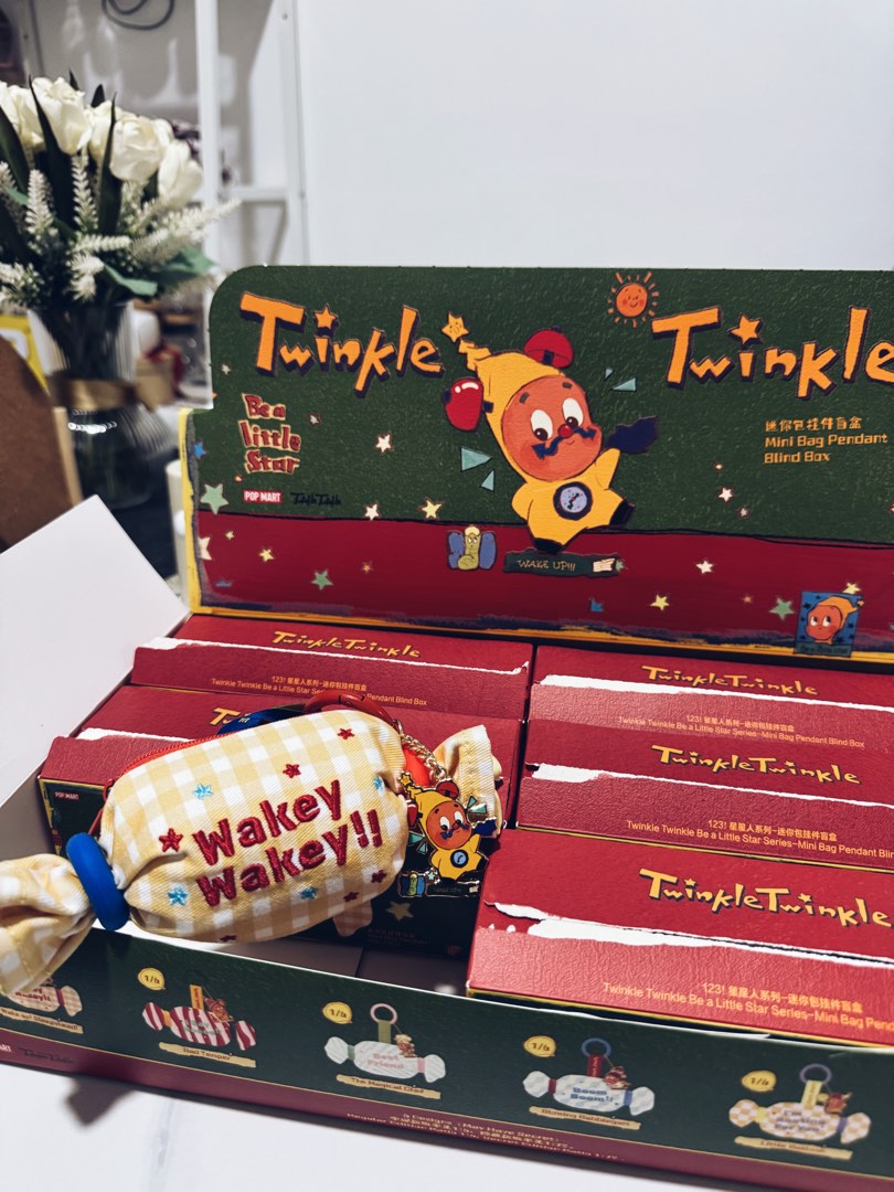 [Original] Twinkle Twinkle Mini Bag Pendant Blind Box, Hobbies & Toys ...