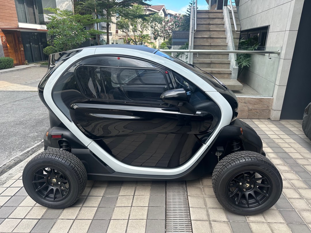 Renault Twizy Electric Car Auto, Cars for Sale, Used Cars on Carousell