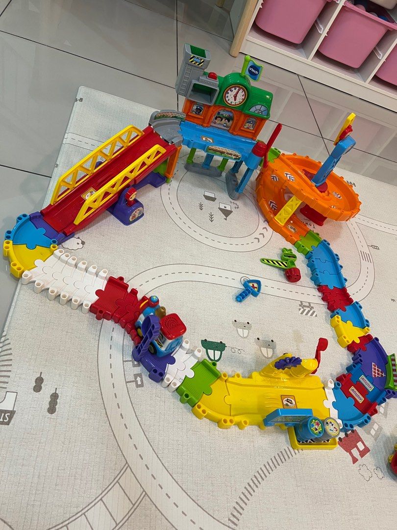 Vtech go go smart train set, Hobbies & Toys, Toys & Games on Carousell