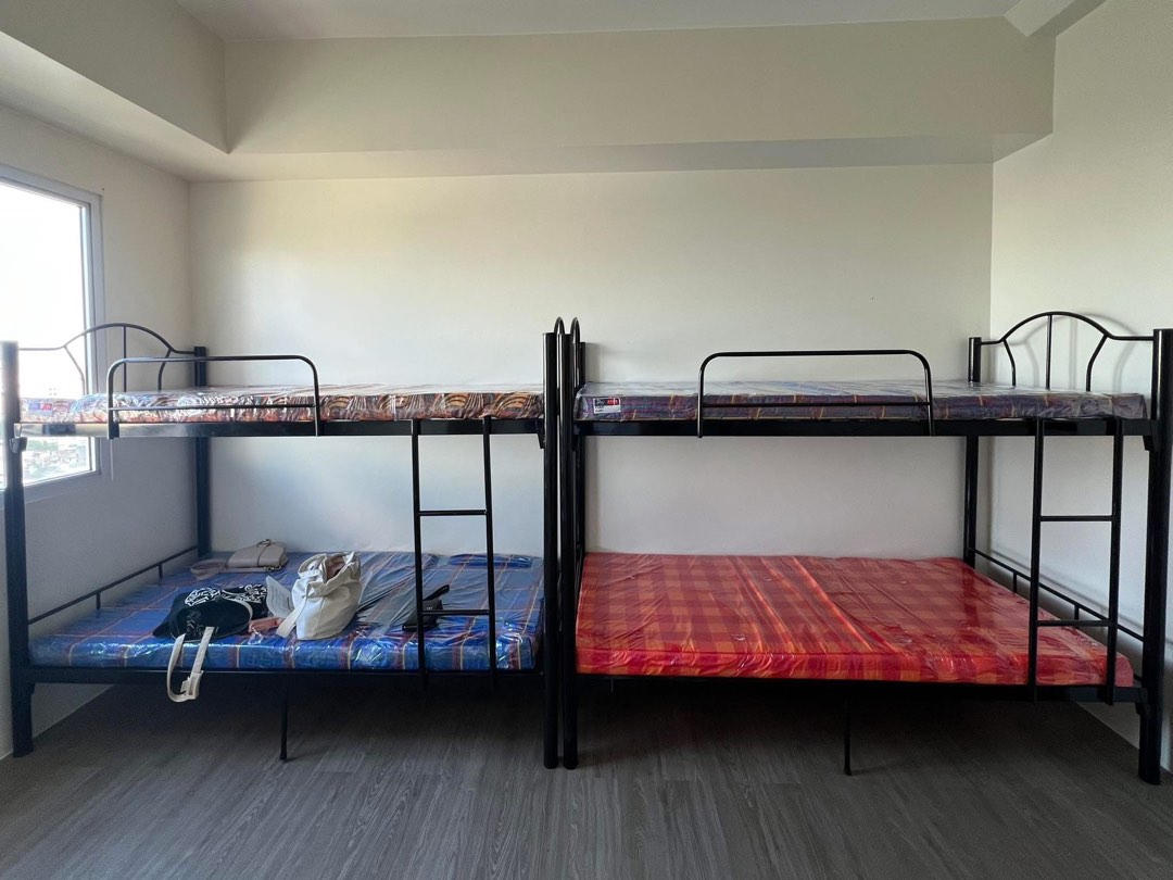 2 BED FRAME BUNK BEDS / DOUBLE DECK (single bed) (36*75), Furniture ...