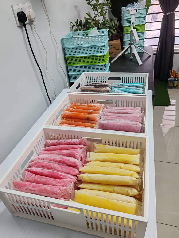 Ais Cream Malaysia, Food & Drinks, Chilled & Frozen Food on Carousell