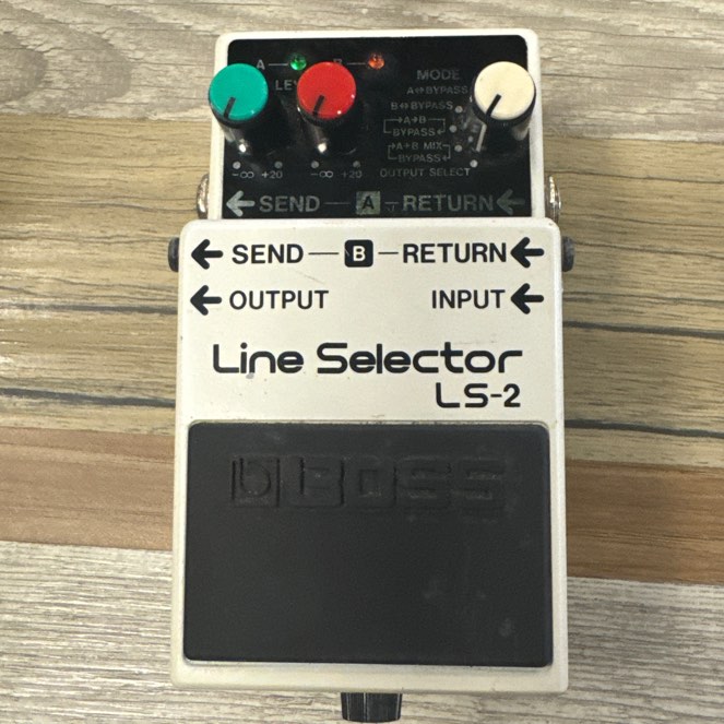 Boss LS-2 Line Selector, Hobbies & Toys, Music & Media, Musical ...