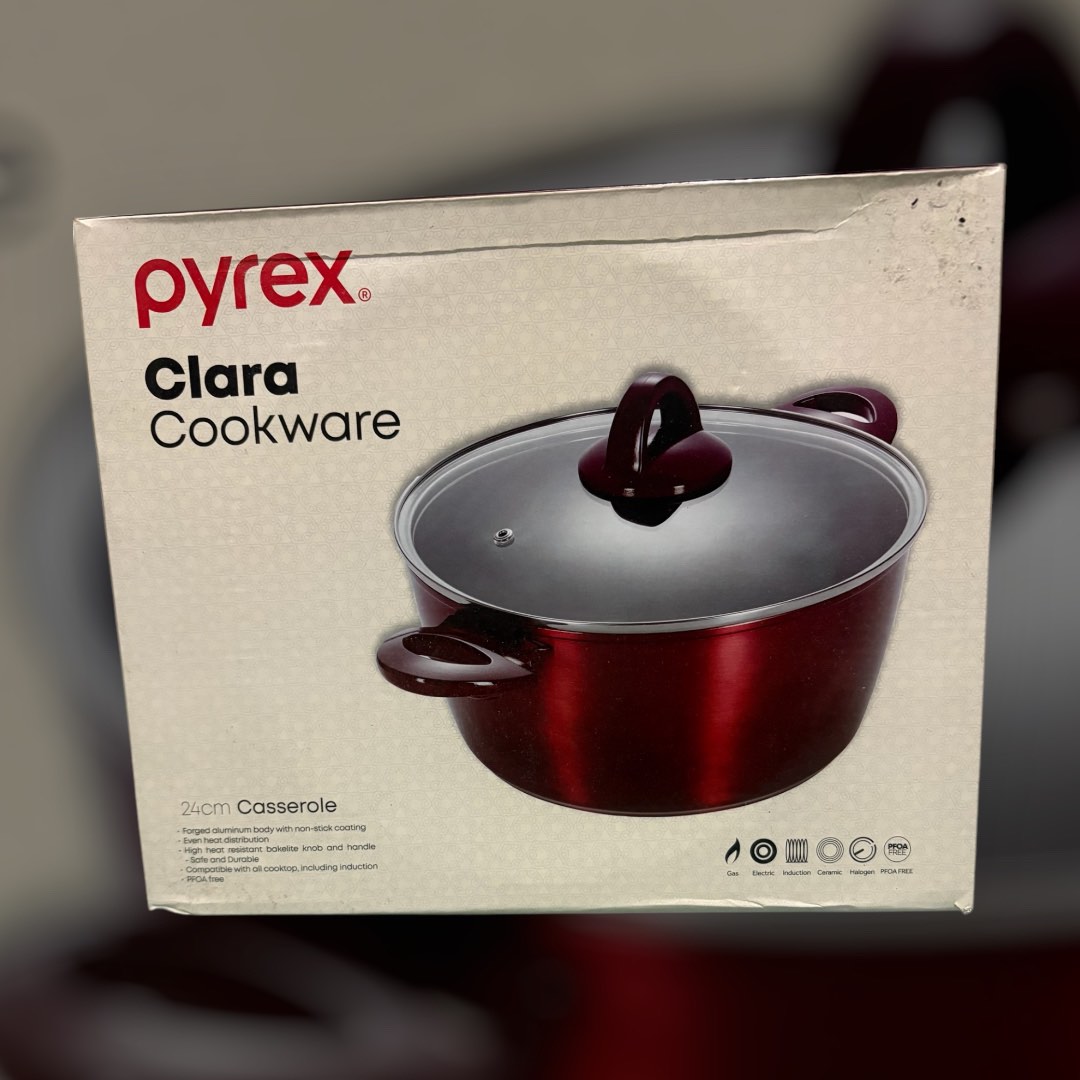 Pyrex Clara Cookware Saucepan (Brand New), Furniture & Home Living ...