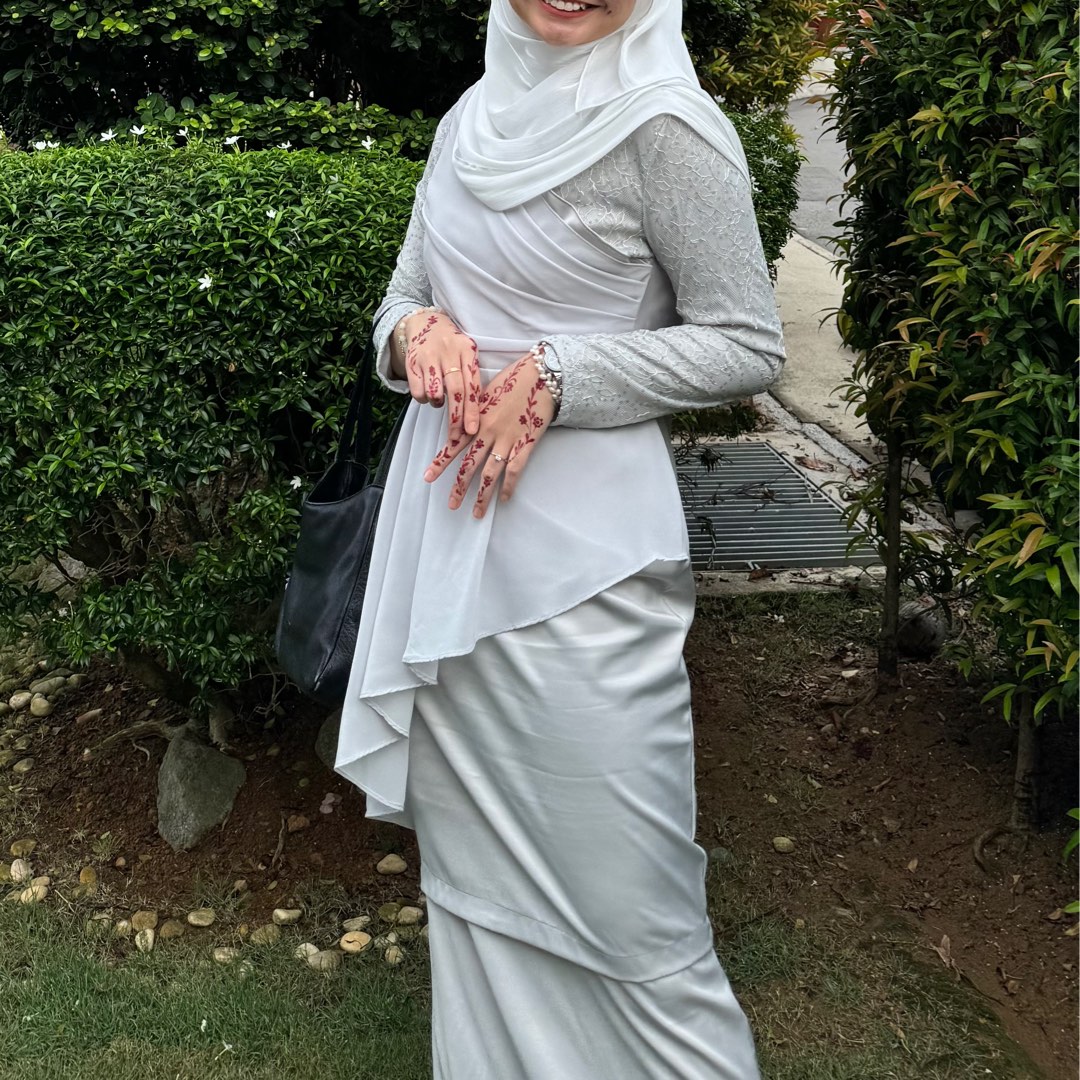 [Rent] Jannahnoe Jayla Kurung in Grey, Women's Fashion, Muslimah ...