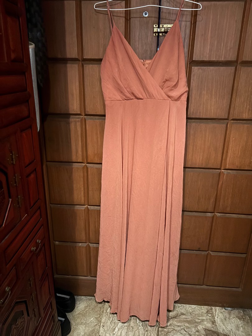 rust empire chiffon gown, Women's Fashion, Dresses & Sets, Evening ...