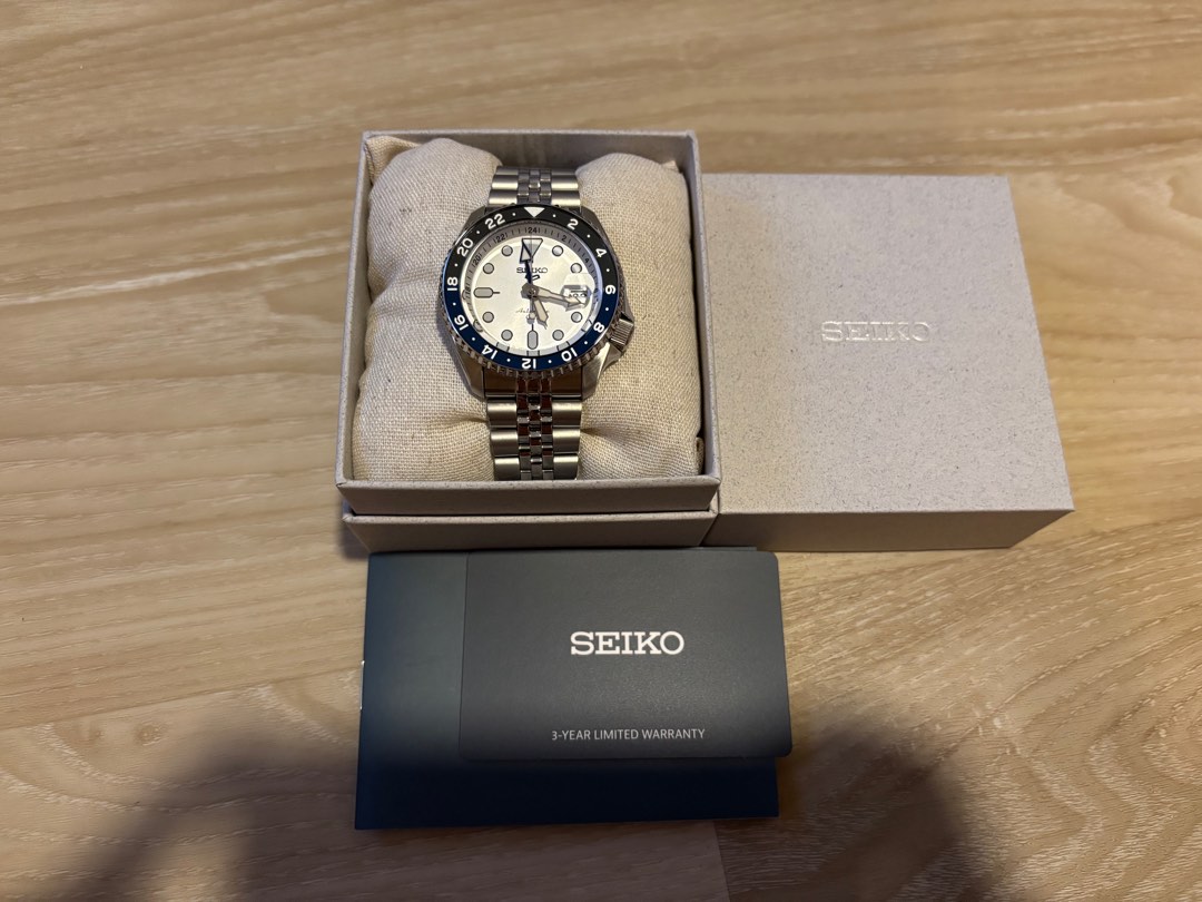 Seiko 5 GMT SBSC017 not SSK033k JDM, Men's Fashion, Watches ...
