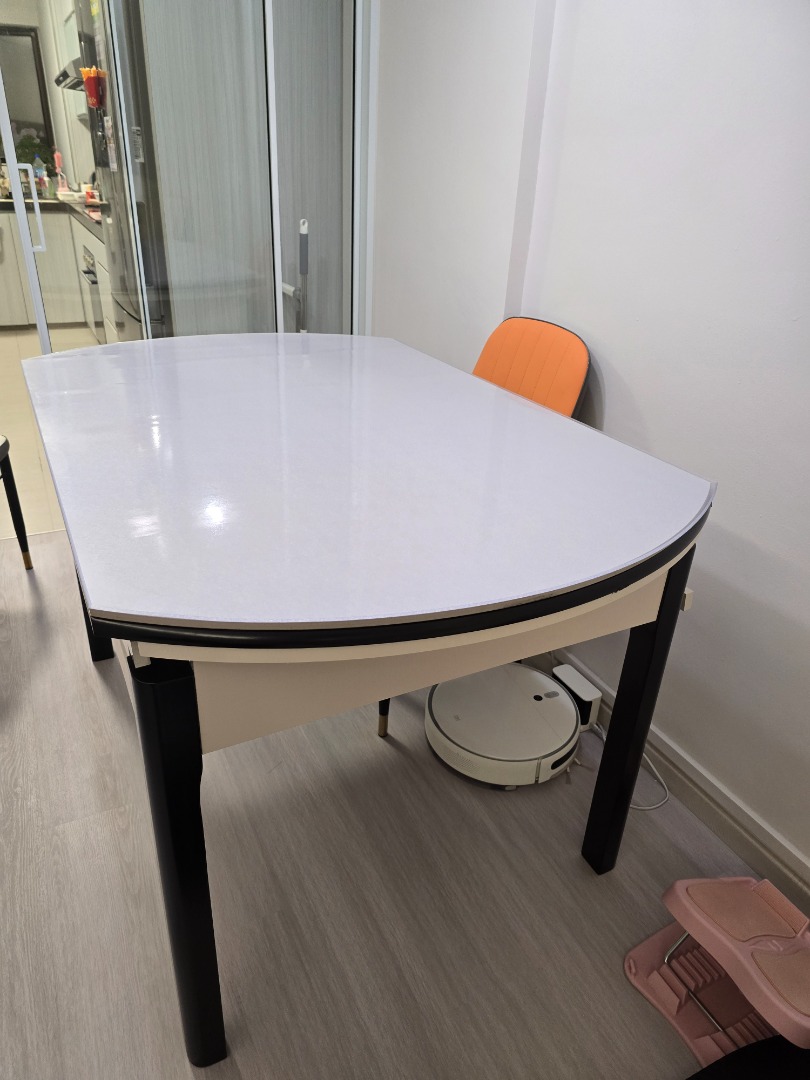 Stylish Modern Matt White Sintered Stone Extendable Dining Table (Table ...