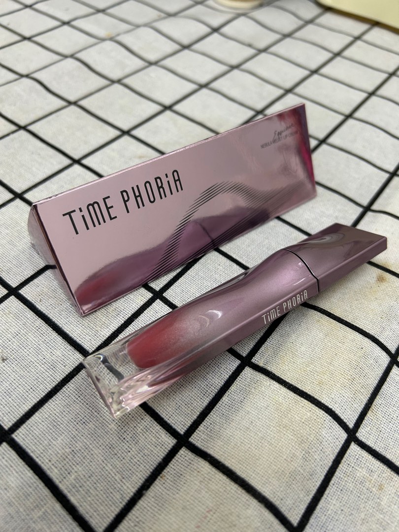 Time Phoria Nebula Velvet Lip Cream (Lunaris), Beauty & Personal Care ...