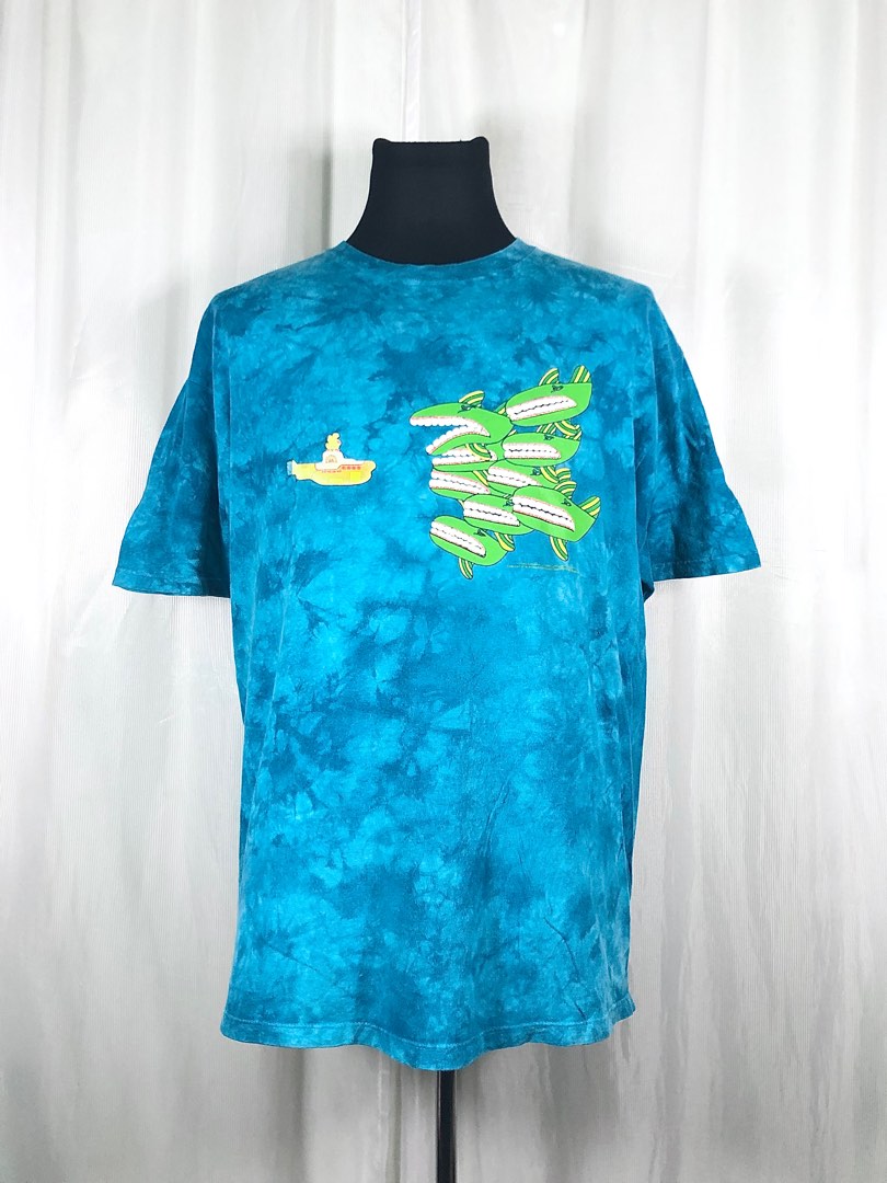 Vintage 90s Yellow Submarine Beatles, Men's Fashion, Tops & Sets ...