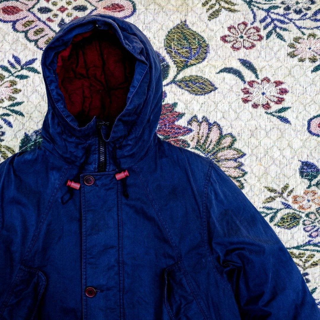 Vtg 80s United Colors of Benetton Made in Italy Red on Navy Blue Heavy ...