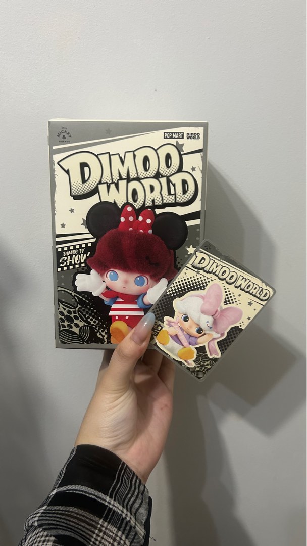 Dimoo x Disney - Daisy’s gift, Hobbies & Toys, Toys & Games on Carousell