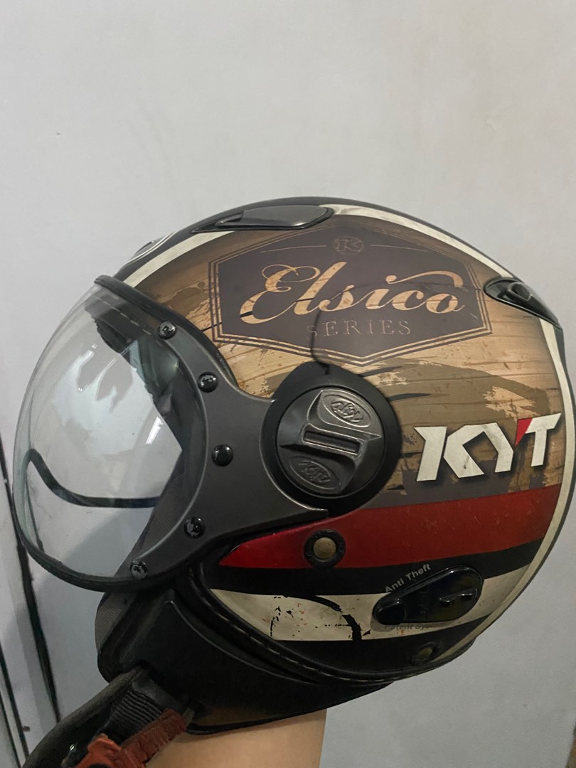 Helm KYT elsico, Motor di Carousell