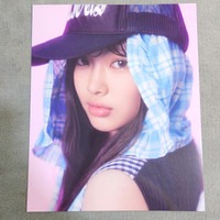 Hyein Mini Poster - Official from NewJeans Season's Greetings 2025, K ...