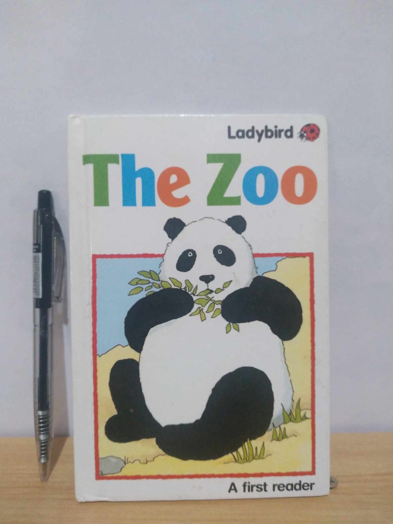 LADYBIRD'S THE ZOO (MINI-HARDBOUND), Hobbies & Toys, Books & Magazines ...