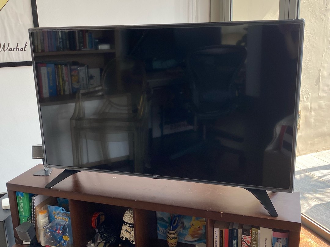LG Full HD Smart TV 49 inch, TV & Home Appliances, TV & Entertainment ...