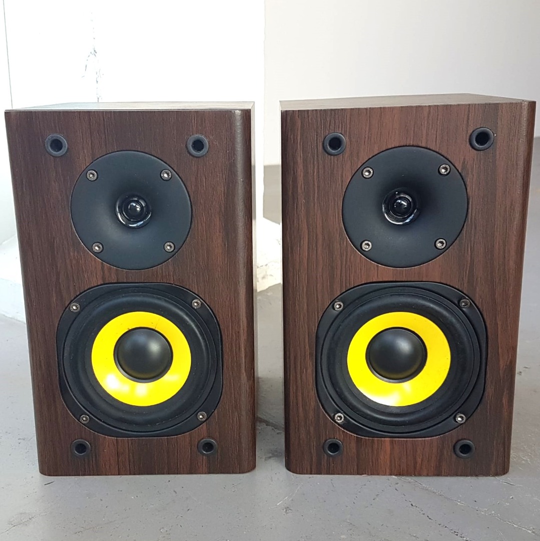 Professional ORIX Sound Labs Speakers, Stereo 240 Watts Loudspeakers ...