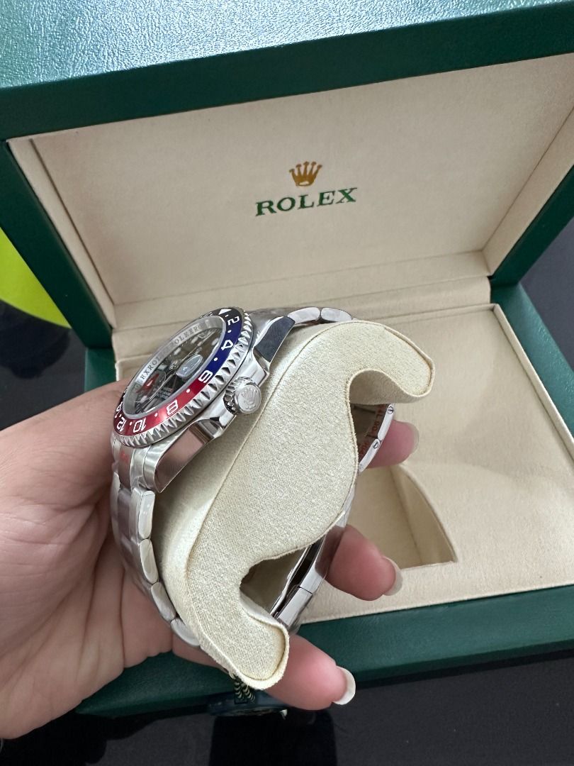 Rolex Men's Watch, Luxury, Watches on Carousell
