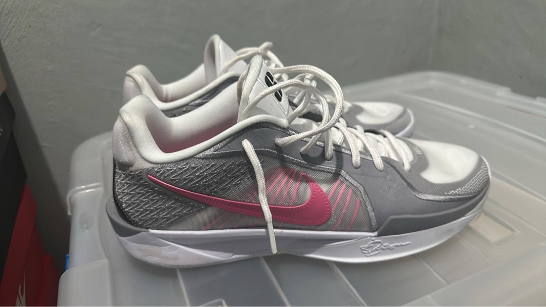 Sabrina 2 Lily, Men's Fashion, Footwear, Sneakers on Carousell