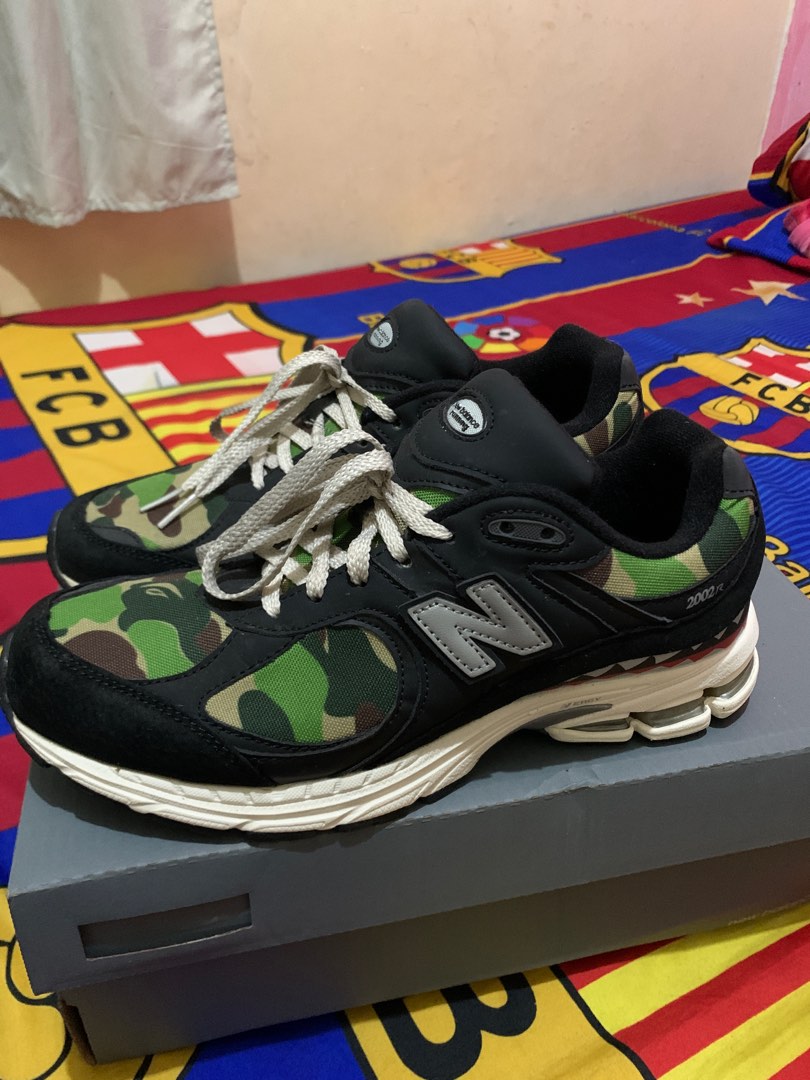 Sepatu New Balance 2002R, Fesyen Pria, Sepatu , Sneakers di Carousell
