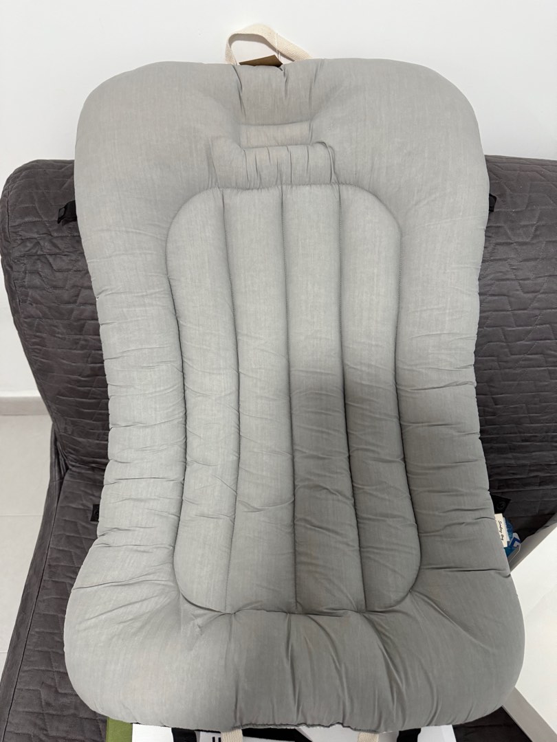 Sunday hug baby relaxer, Babies & Kids, Baby Nursery & Kids Furniture ...