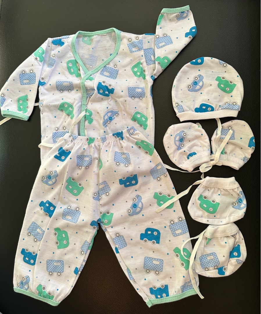 NEWBORN Tie Side set, Babies & Kids, Babies & Kids Fashion on Carousell