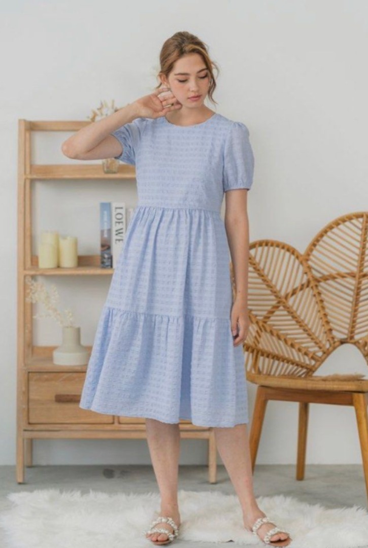 TSW The Stage Walk Allyse Textured Babydoll Midi Dress, Women's Fashion ...