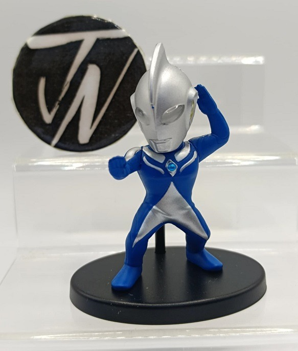Converge Motion Ultraman Cosmos Luna Mode (No Box), Hobbies & Toys ...