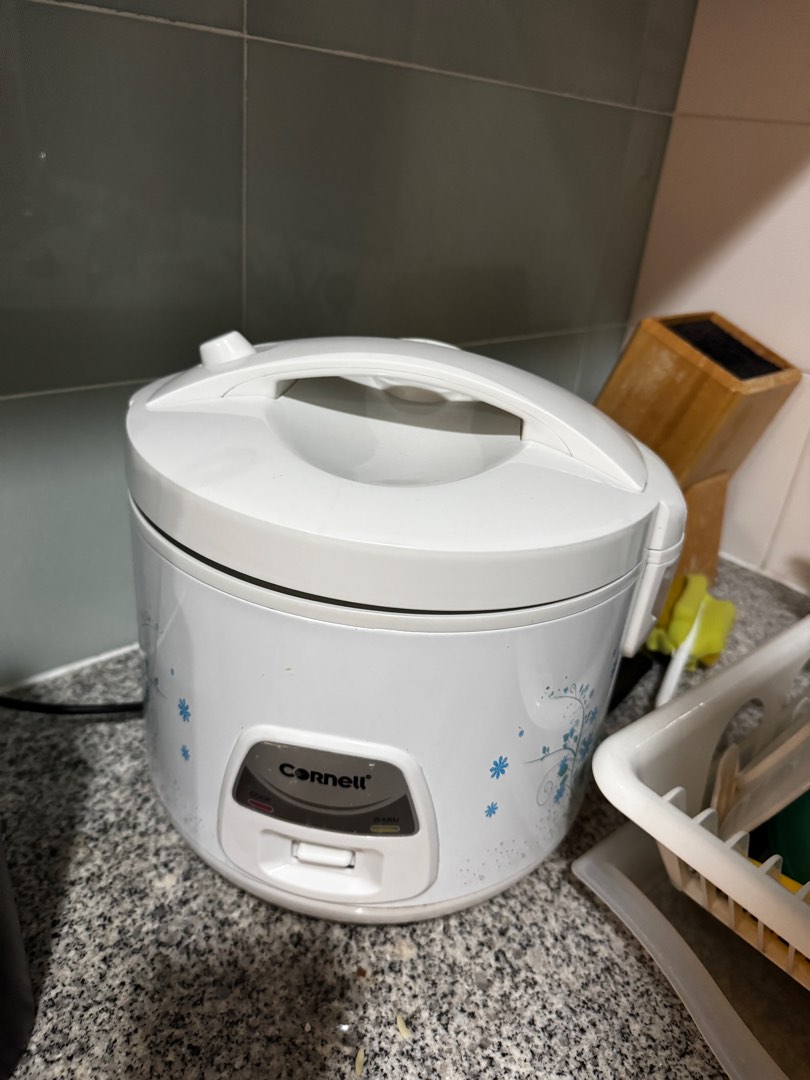 Fully functioning, clean rice cooker, TV & Home Appliances, Kitchen ...