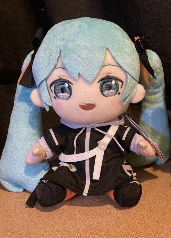 Hatsune Miku Fashion PUNK Plush Doll Toy 18cm, Hobbies & Toys, Toys ...