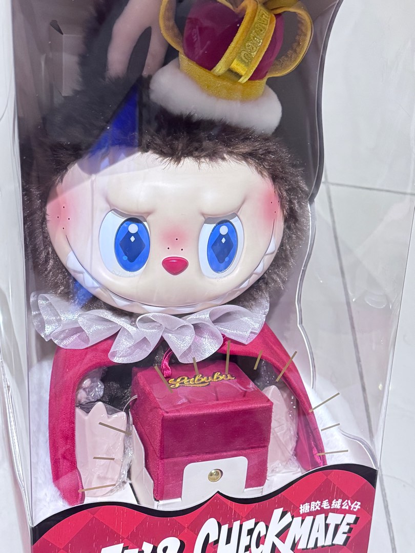 Labubu checkmate King /Queen, Hobbies & Toys, Toys & Games on Carousell