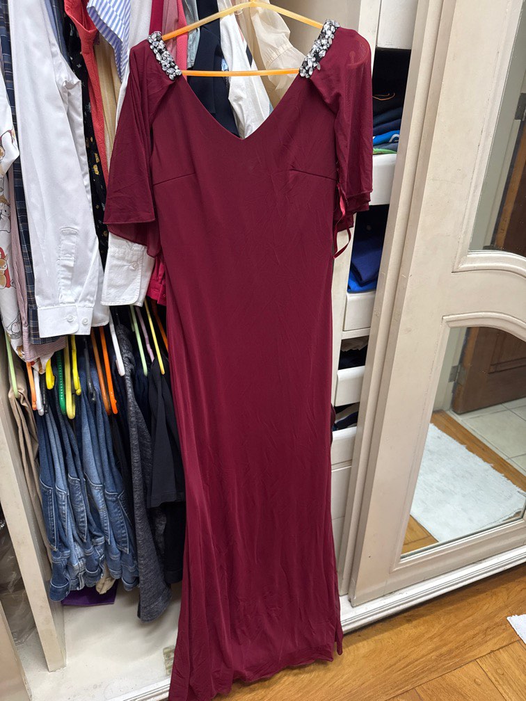 Mav Studio Long Dress, Women's Fashion, Dresses & Sets, Evening dresses ...