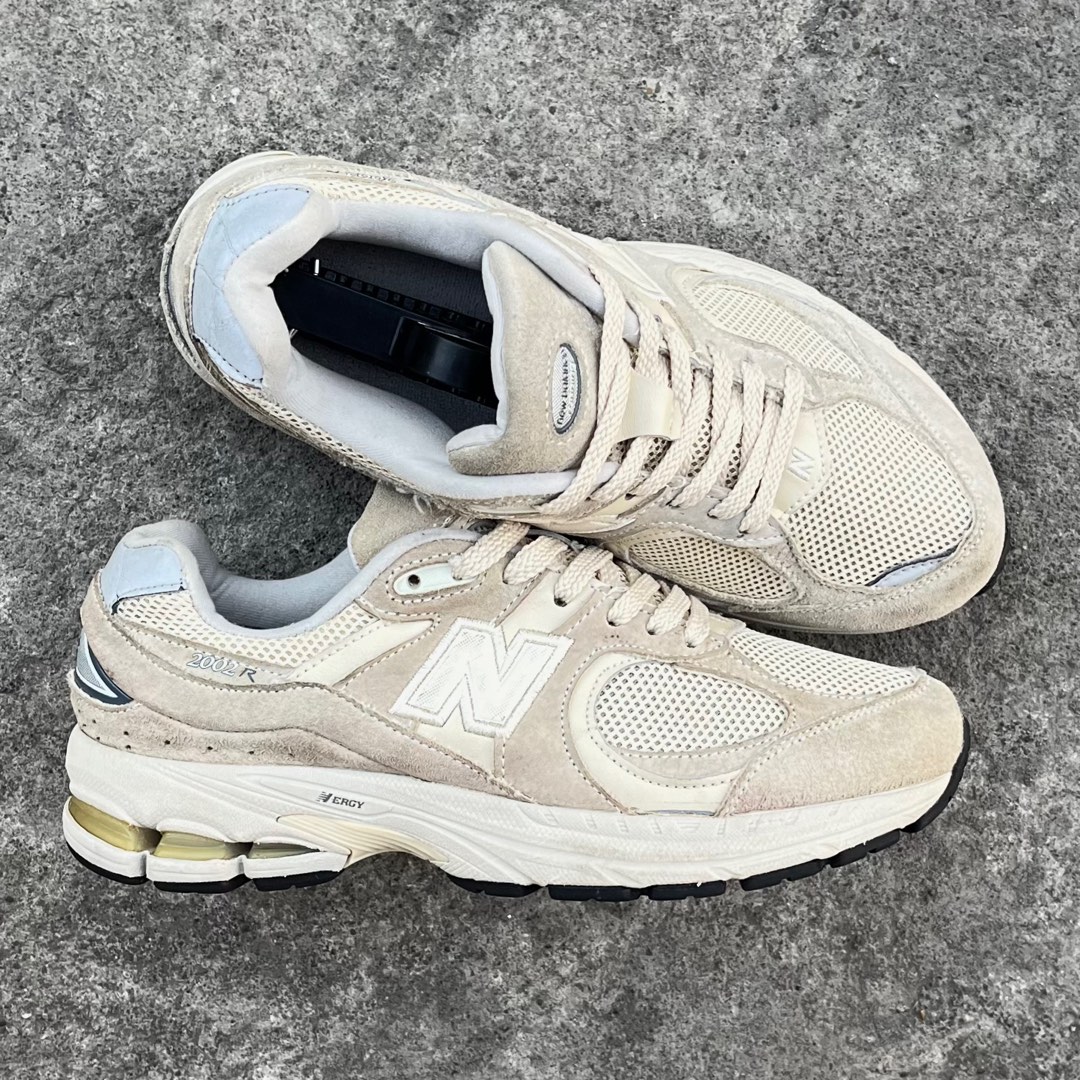 NB 2002R, Women's Fashion, Footwear, Sneakers on Carousell