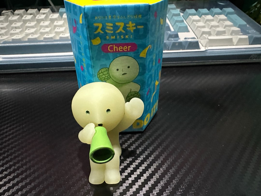 Smiski Cheering (Cheer Series), Hobbies & Toys, Toys & Games on Carousell