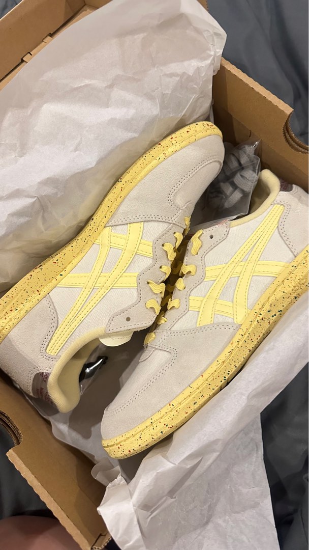 Asics Skyhand OG X Mamee Monster, Men's Fashion, Footwear, Sneakers on ...