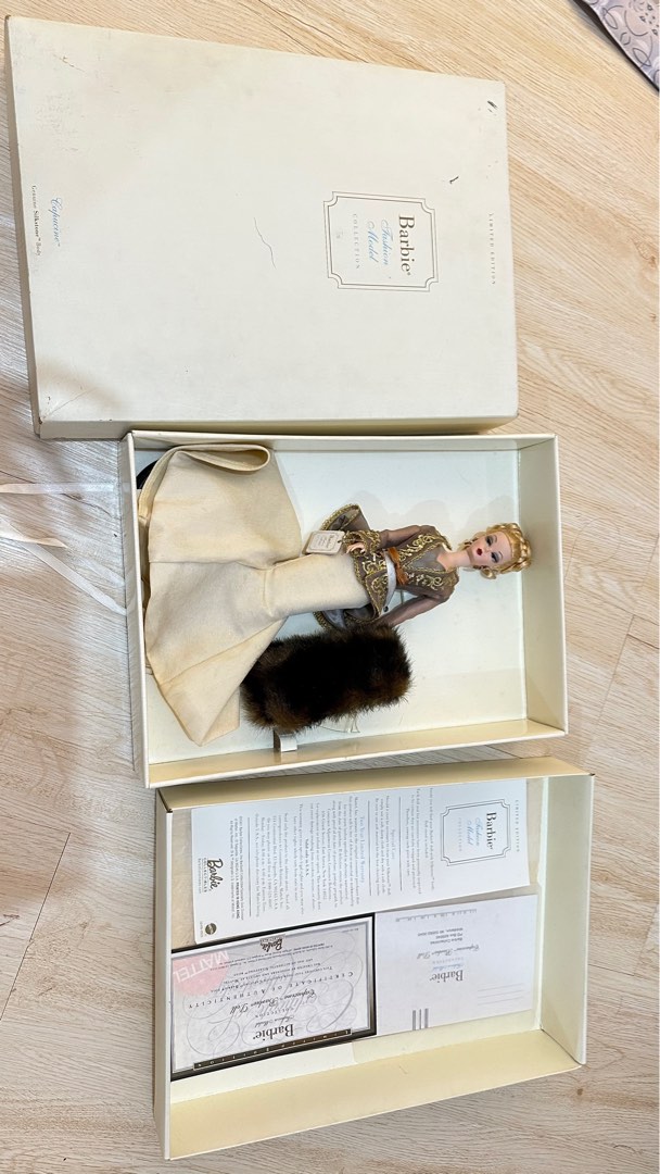 Barbie Silkstone Capucine Limited Edition, Toys & Collectibles, Mainan ...