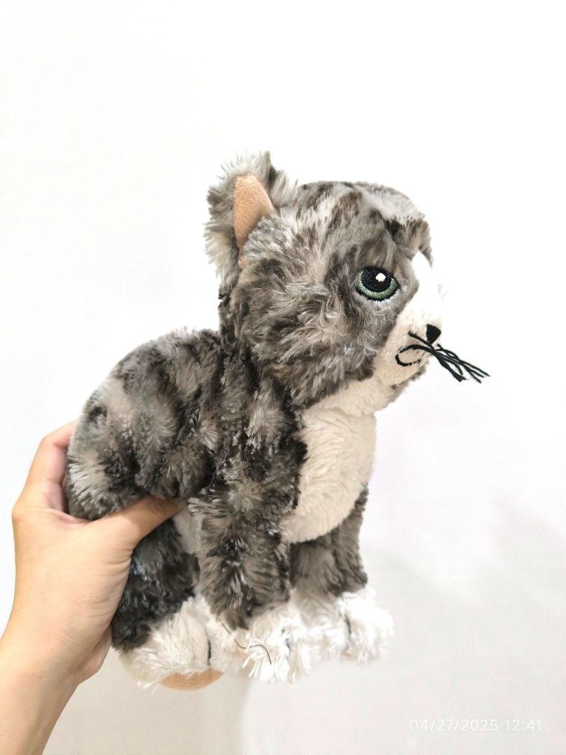 boneka kucing ikea