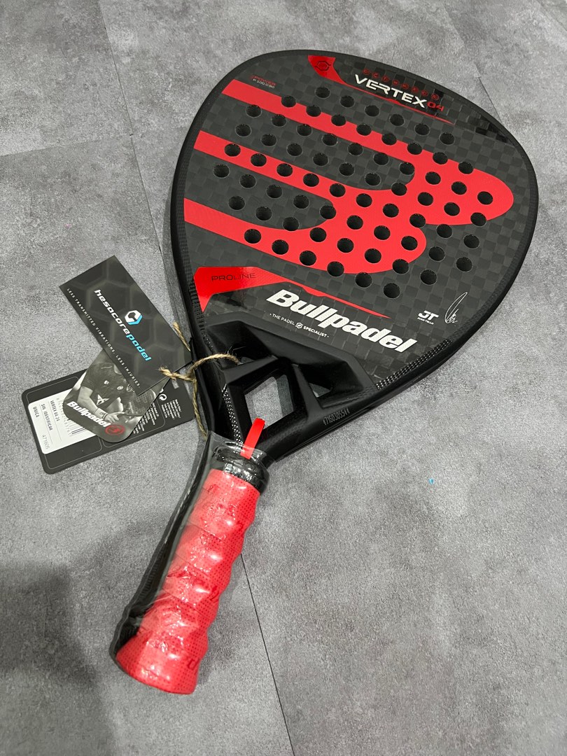 Bullpadel Vertex 04 Padel Racket, Olah Raga, Perlengkapan Olahraga ...