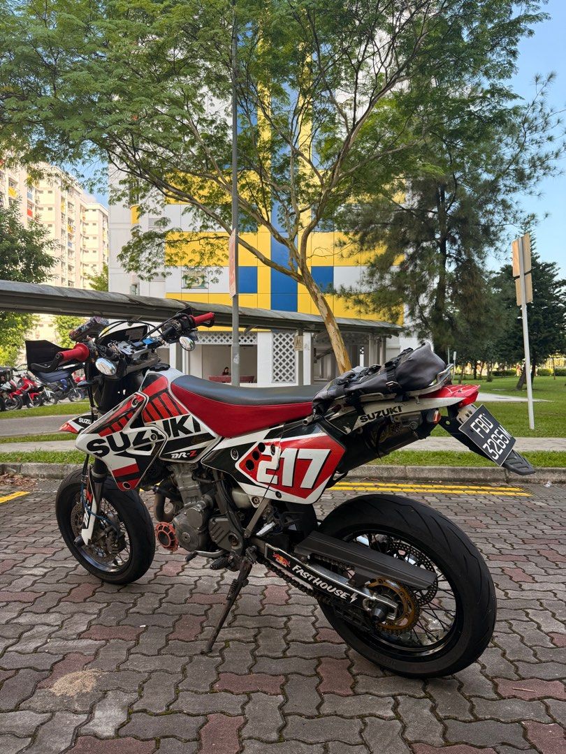 DRZ400SM | COE Dec 2028 | 45k KM Fresh | Full Yoshimura | Well ...