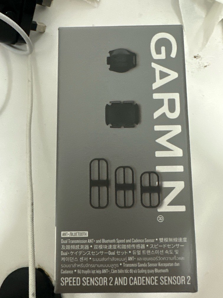 Garmin speed sensor 2, Sports Equipment, Bicycles & Parts, Parts ...