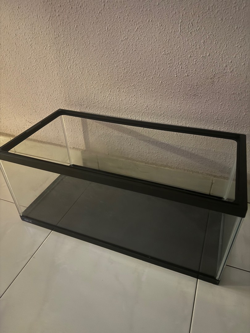 GEX Marina Low Tank 60CM, Pet Supplies, Homes & Other Pet Accessories on Carousell