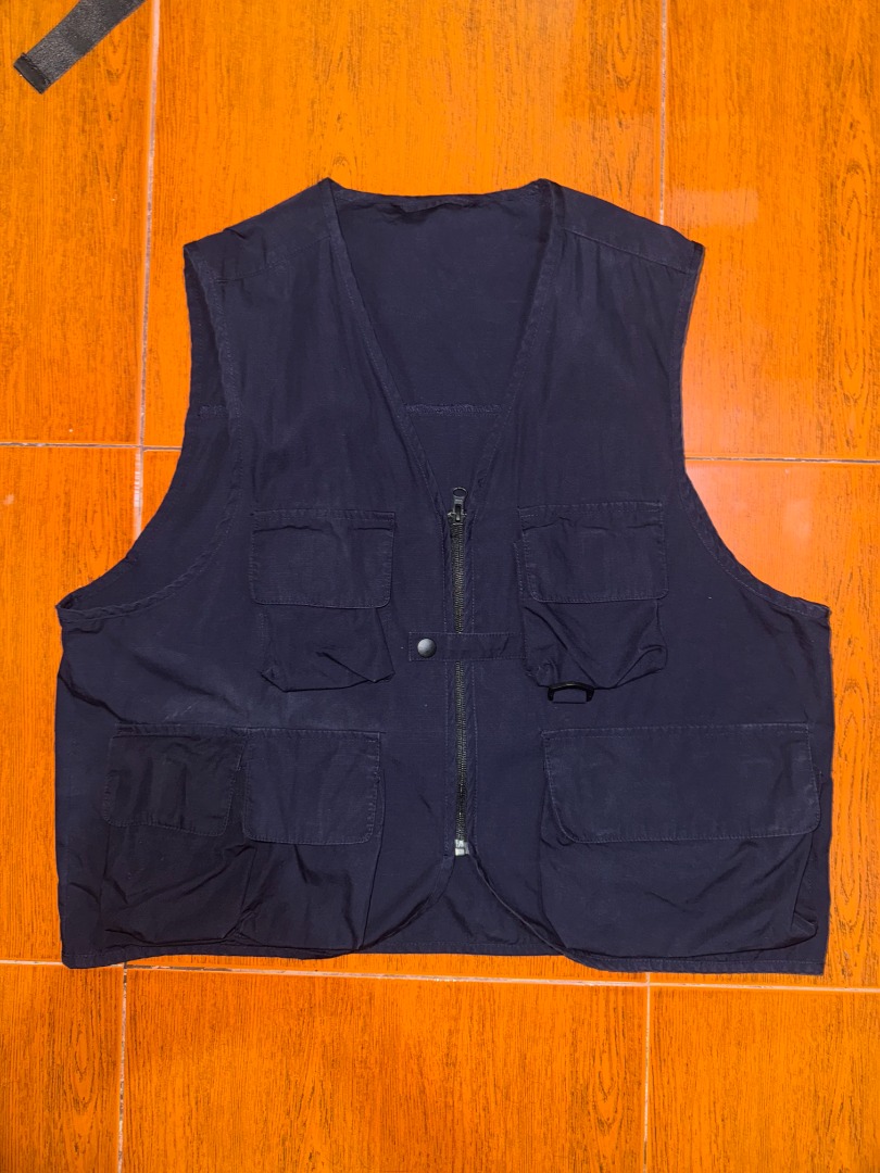 GU Tactical Vest, Men's Fashion, Tops & Sets, Vests on Carousell